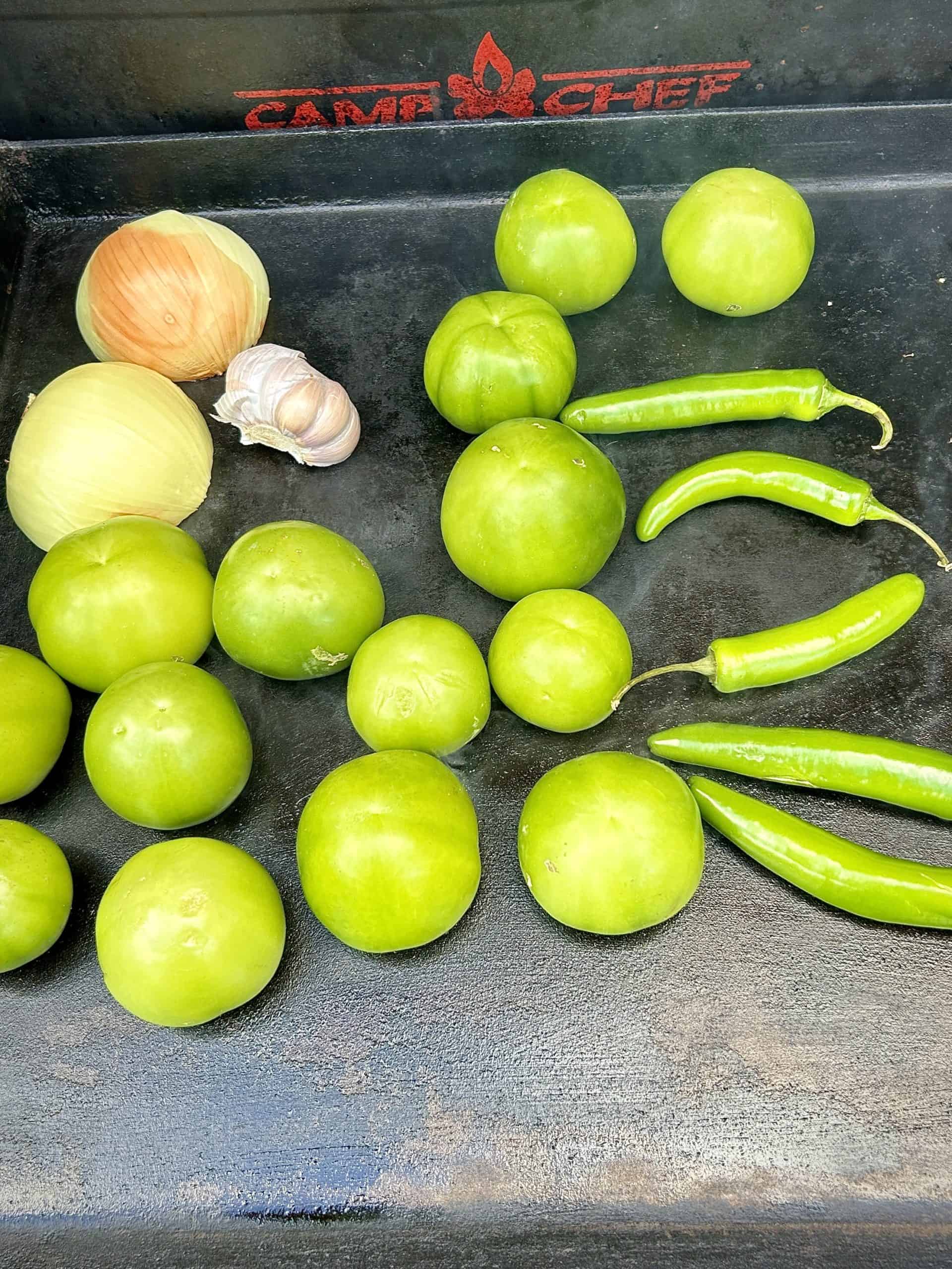 The Best Salsa de Verde Tatemada (Charred Tomatillo Salsa) - Food to Share