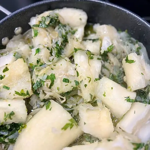 Yuca Con Mojo Al Estilo Cubano - Food To share